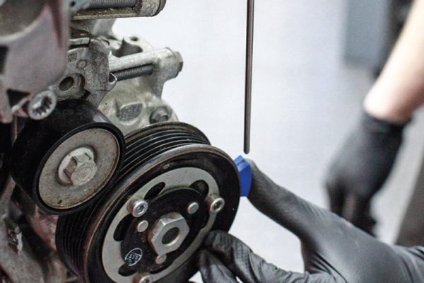 Features and Differences of Motor Belts and Pulleys - Sprockets and ...